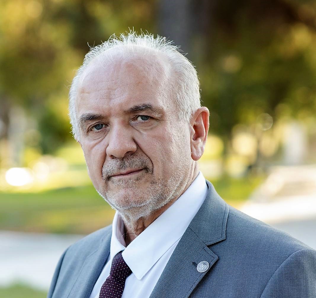 Η σταυροδοσία στο συνδυασμό ΔΗΜΙΟΥΡΓΙΚΗ ΑΝΑΤΡΟΠΉ του Κώστα Λύρου ...